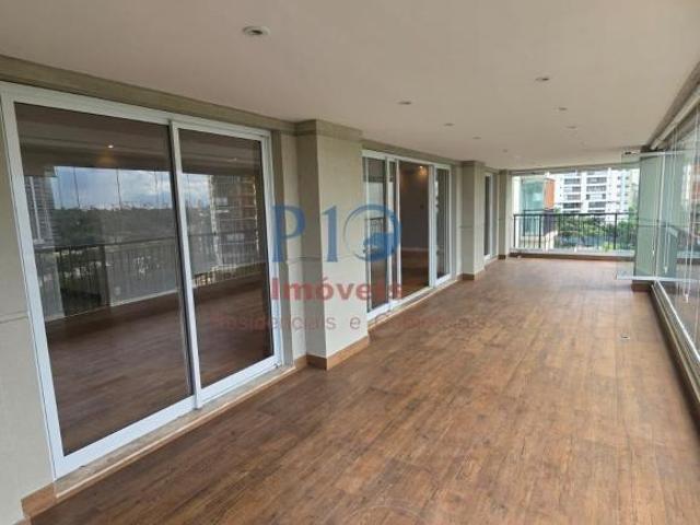 Apartamento com 3 suítes 4 vagas a venda no Panamby