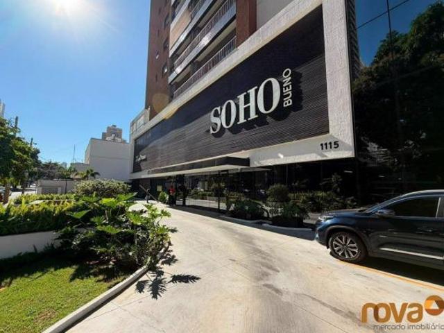 Apartamento com 3 suítes com armários Setor Bueno
