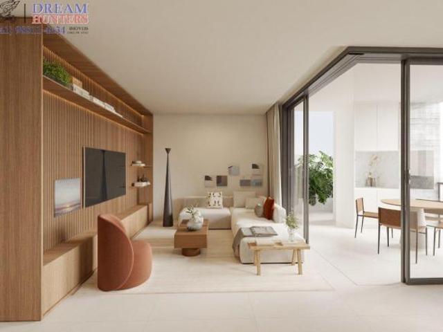 Apartamento com 3 suítes, com 162m² privativos, 2 Vagas, Bairro Cabral
