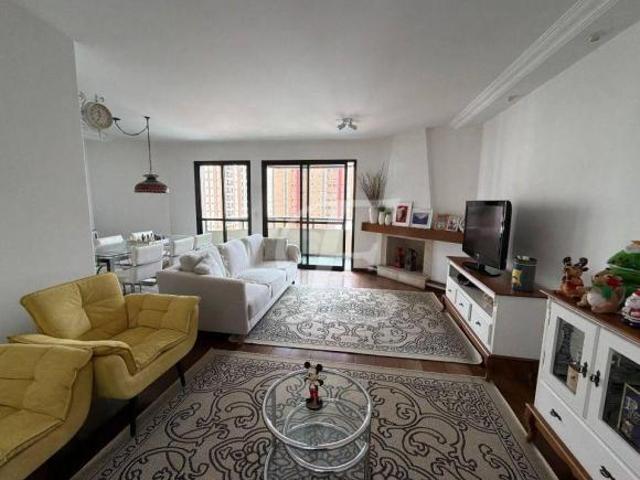 Apartamento com 3 suítes à venda, 138 m² por R$ 1.800.000 Moema São Paulo/SP