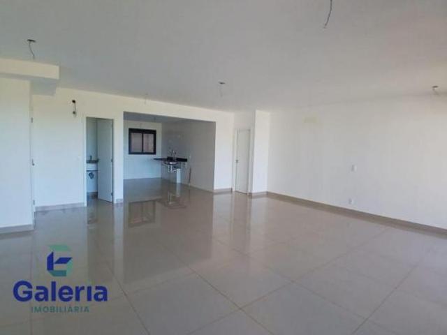 Apartamento com 3 suítes à venda 158m² Jardim Olhos D´Água