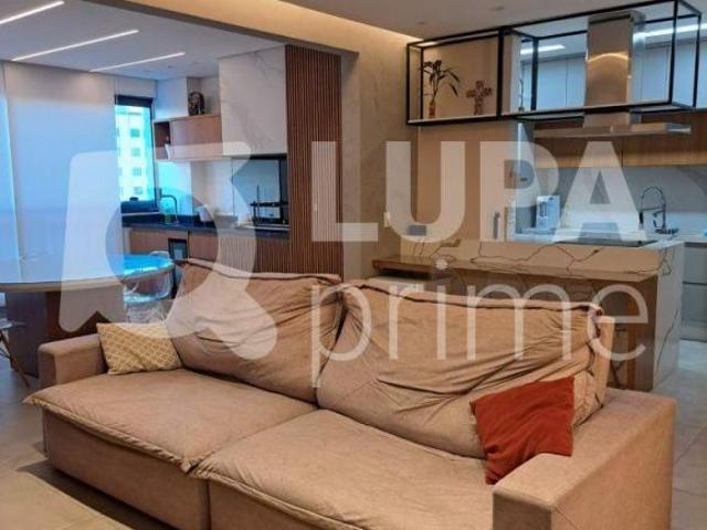 Apartamento com 3 suítes à venda em Santa Teresinha