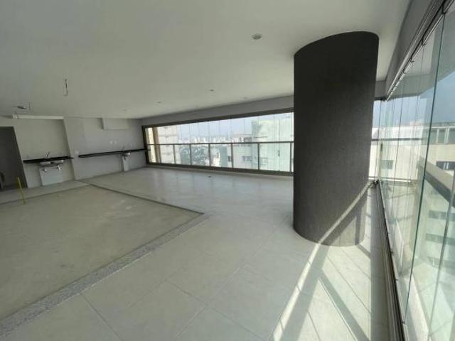 Apartamento com 3 suites à venda na Vila Madalena