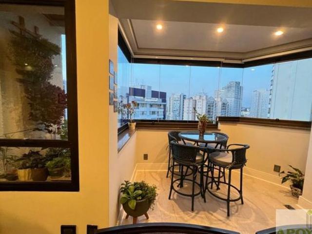 Apartamento com 3 suítes à venda na Vila Mascote