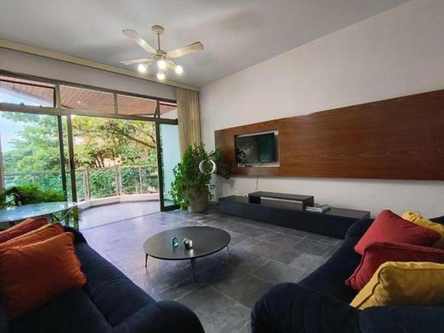 APARTAMENTO COM 3 SUÍTES À VENDA NA ENSEADA GUARUJÁ / SP