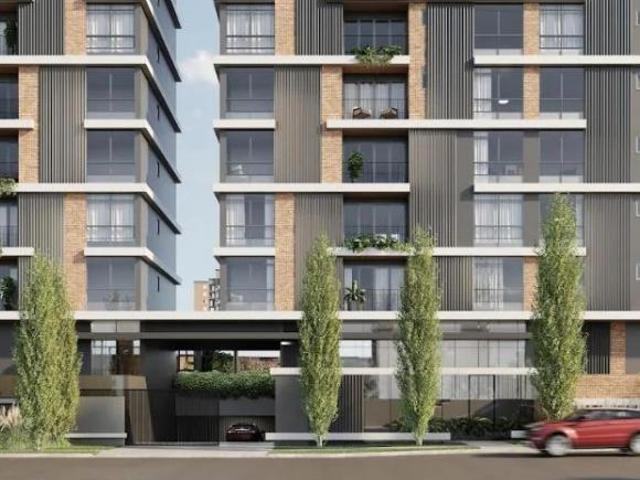 Apartamento com 3 suites, à venda no bairro Champagnat Curitiba PR