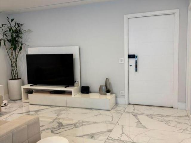 Apartamento com 3 suítes a venda no Boulevard Tamboré