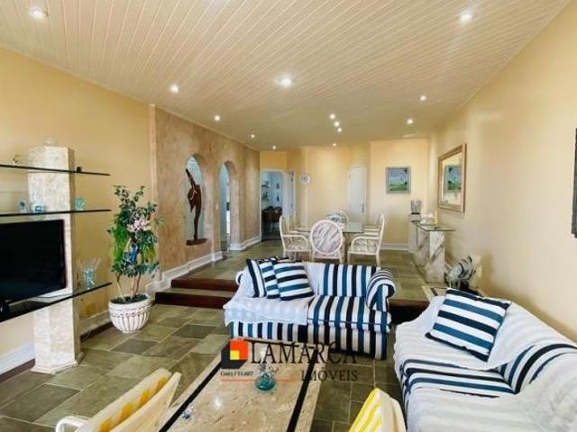 Apartamento com 3 suites a venda no Guaruja