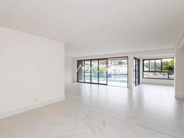 Apartamento com 3 Suítes à Venda no LandHaus Plaen
