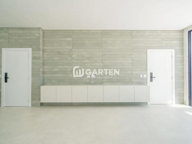 Apartamento com 3 suítes beira mar em Caiobá, Matinho PR