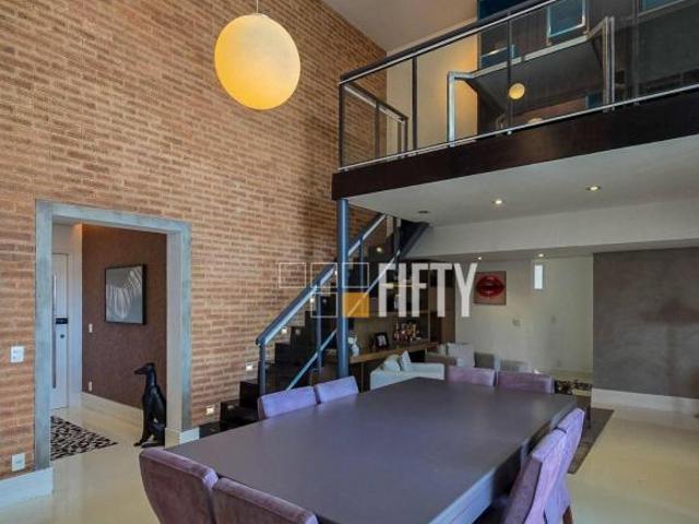 Apartamento com 3 suítes e 3 vagas no Campo Belo – Luxo, lazer de clube e localização estratégica