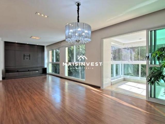 Apartamento com 3 Suítes e 3 Vagas no Ecoville