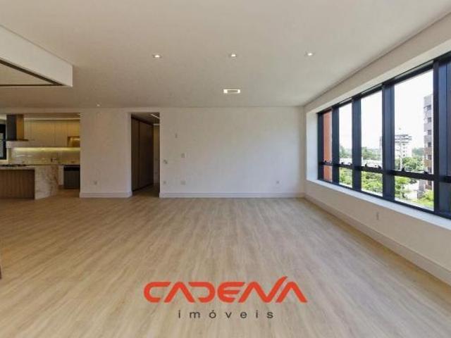 Apartamento com 3 suítes e 3 vagas à venda no melhor do Cabral