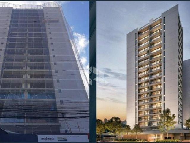 Apartamento com 3 suítes e 3 vagas à venda no Seen Menino Deus