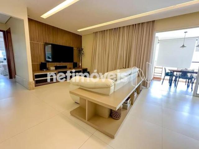 Apartamento com 3 suítes e varanda gourmet com a melhor planta da região