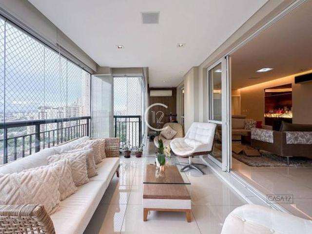 Apartamento em andar alto com 3 suítes e vista livre à venda, 194 m² por R$ 2.900.000 Jardim Aquar