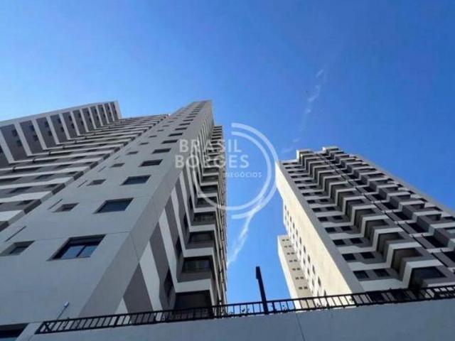 Apartamento com 3 Suítes e Vista Permanente à Venda no ATMO
