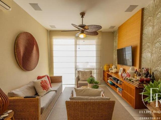 Apartamento com 3 suítes em condomínio completo