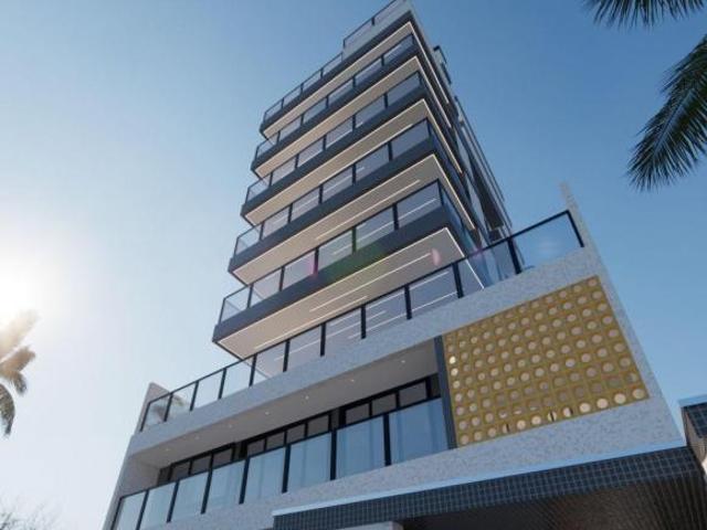 Apartamento com 3 Suítes em Caiobá no Edifício Galileo Galilei Ref.: 1031