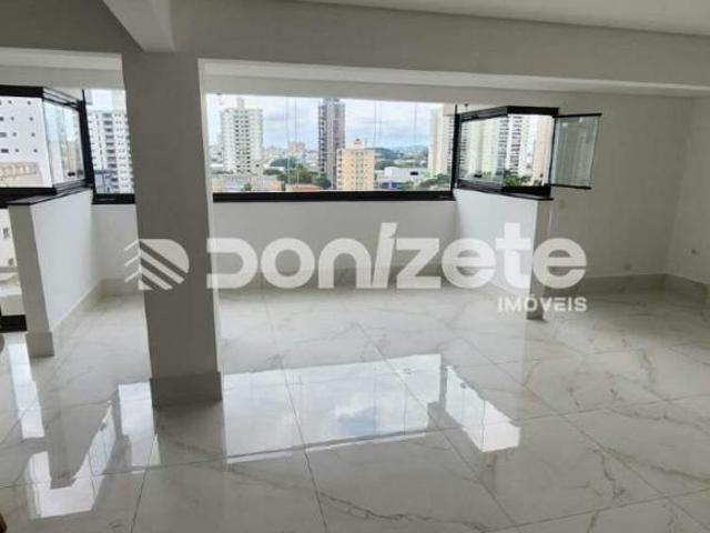 Apartamento com 3 suítes em Santo André Jardim | 180m² | 2 vagas | lazer completo