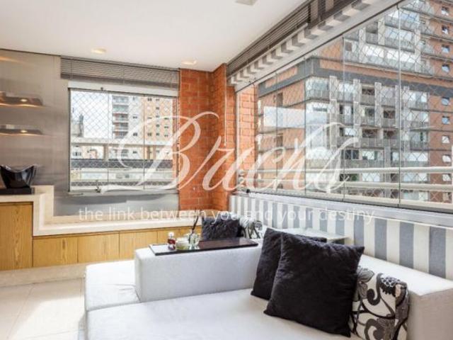 APARTAMENTO COM 3 SUITES EM PINHEIROS 4 VAGAS PROXIMO A OSCAR FREITE