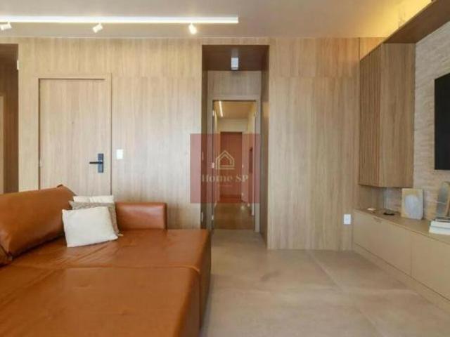 Apartamento com 3 suítes, mobiliado,2 vagas próximo ao metro a venda no Brooklin