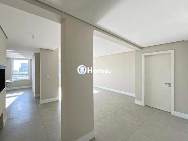 Apartamento com 3 Suítes no Cristal
