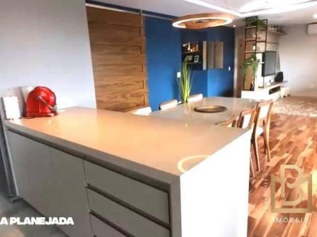 Apartamento com 3 suítes no Bairro Jardim Esplanada