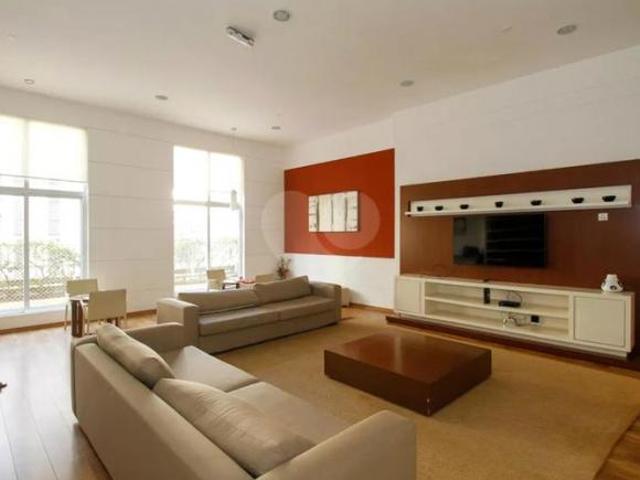 APARTAMENTO COM 3 SUITES NO PARAISO