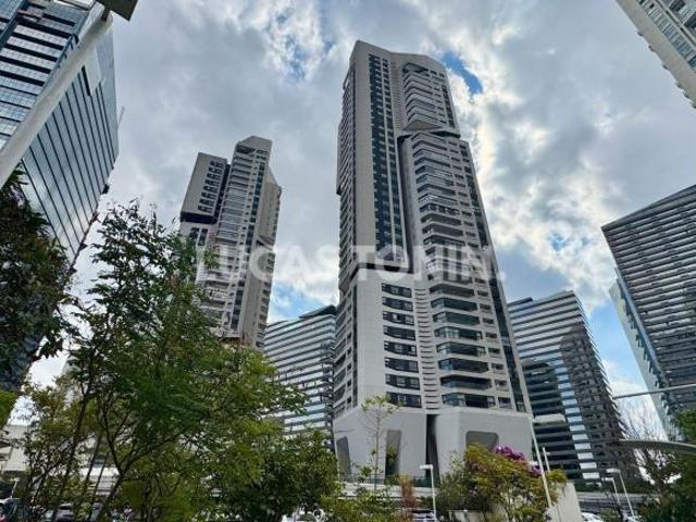 Apartamento com 3 Suítes no Parque da Cidade Mobiliado Decorado 4 Vagas Oportunidade
