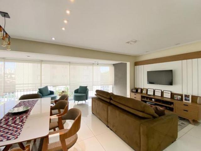 Apartamento com 3 suítes para venda 122m² Móoca