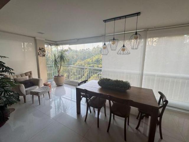 Apartamento com 3 suítes para venda em Alphaville Santana de Parnaíba