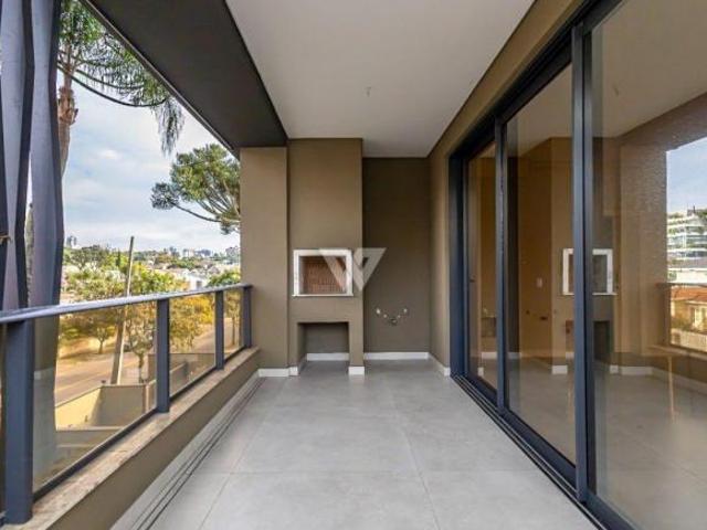 Apartamento com 3 suítes varanda com churrasqueira 3 vagas 173m² batel