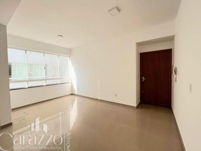 Apartamento com 01 dormitório