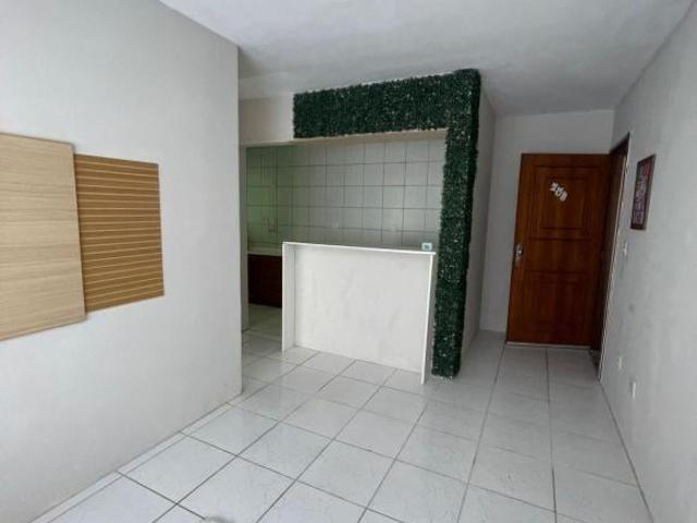 Apartamento com 01 dormitório com vaga rotativa
