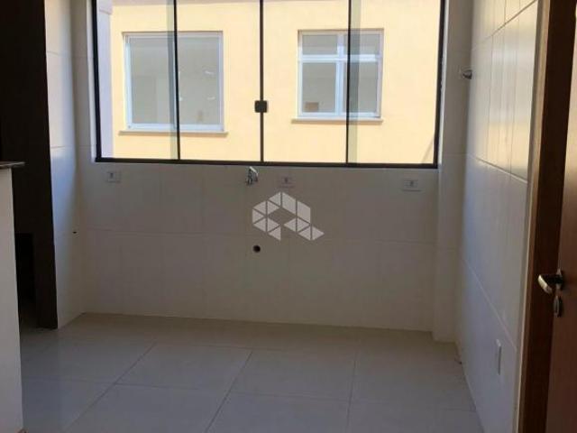 Apartamento com 01 dormitório e churrasqueira à venda, no bairro Nossa Senhora Rosário, em Santa Mar