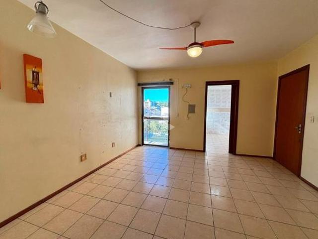 APARTAMENTO COM 01 DORMITÓRIO NO CENTRO