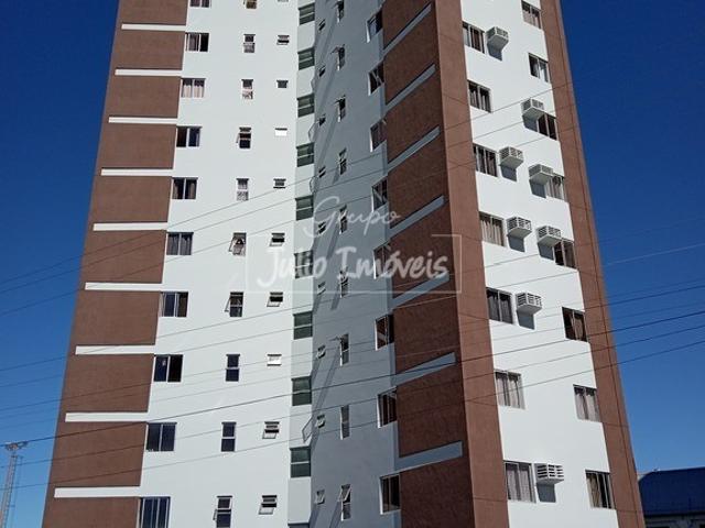 Apartamento com 01 dormitório no centro