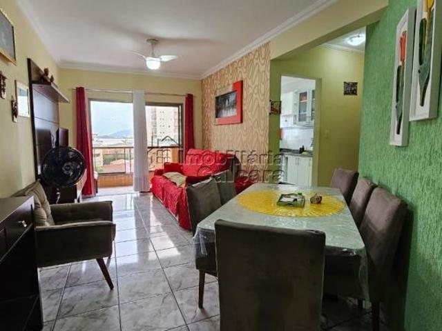Apartamento com 01 dormitório, no Centro do Caiçara, oportunidade!