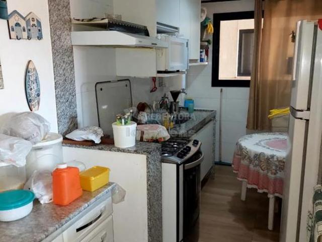 Apartamento com 01 dormitórios, 01 Vagas de Garagem no bairro Vila Redentora