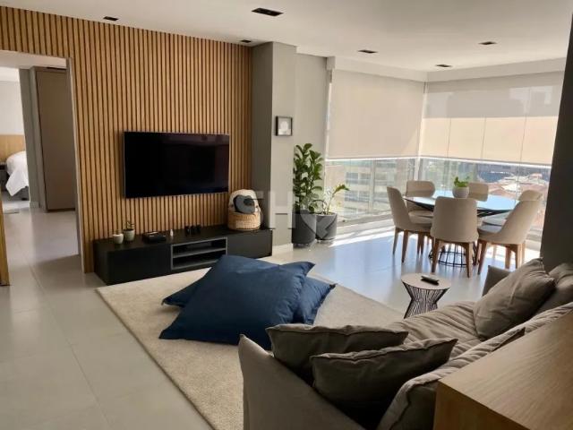 Apartamento com 01 suíte, 2 vagas para locação Vila Olímpia