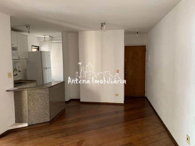 Apartamento com 01 suíte em Santa Cecília Cód.: 11796