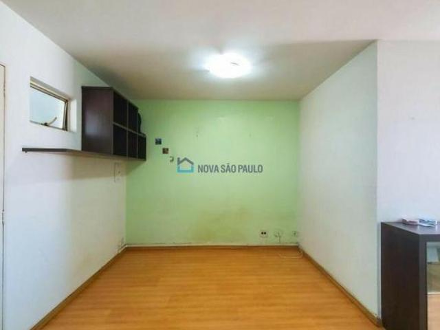 Apartamento com 01 quarto na região da Liberdade