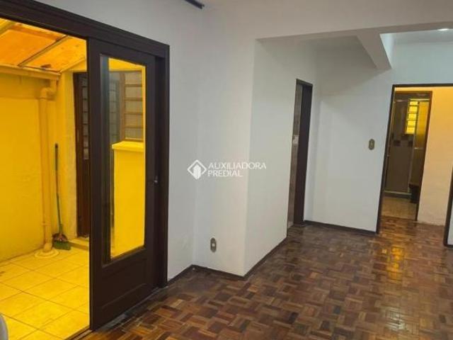 APARTAMENTO COM 01 QUARTO COM 61,15 M² COM PÁTIO NO BAIRRO NAVEGANTES