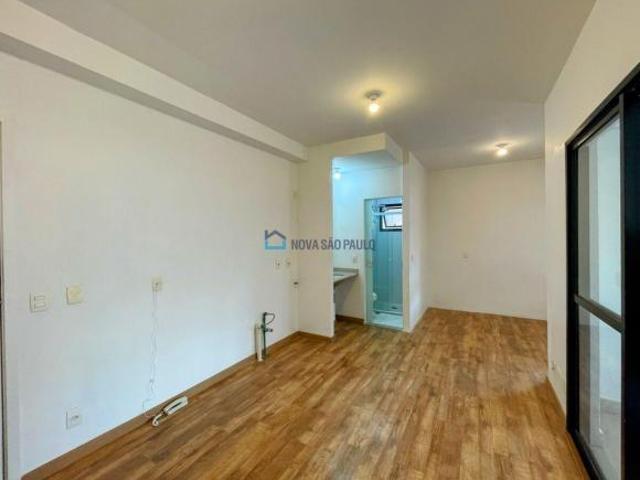 Apartamento com 01 quartos na região da Saúde