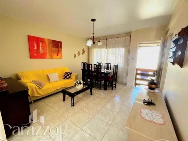 Apartamento com 02 dormitórios