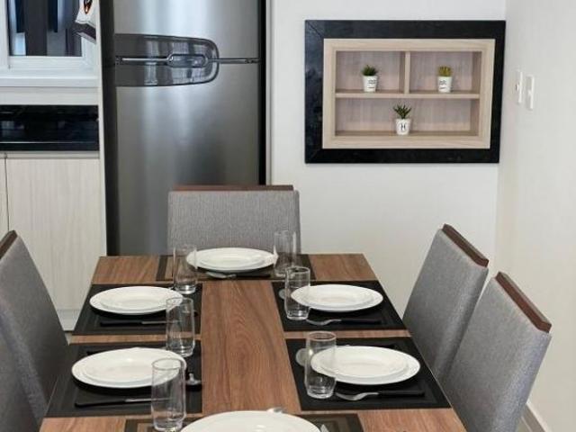 Apartamento com 02 dormitórios com localização privilegiada