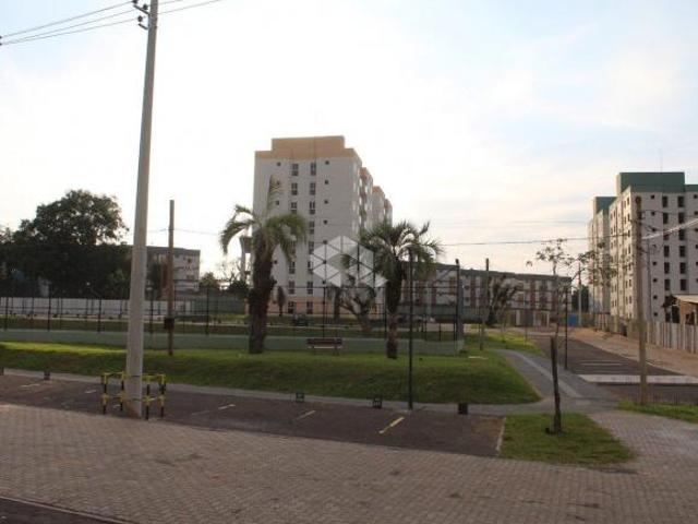 Apartamento com 02 dormitórios, churrasqueira e sacada à venda no bairro Camobi em Santa Maria