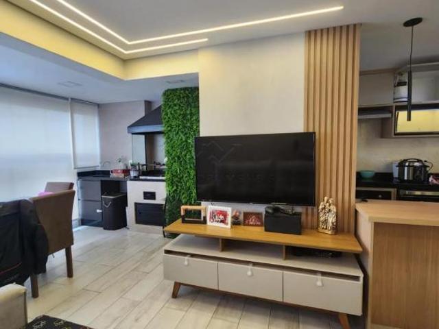Apartamento com 02 dormitórios à venda, 64m² na Vila Gilda Santo André/SP