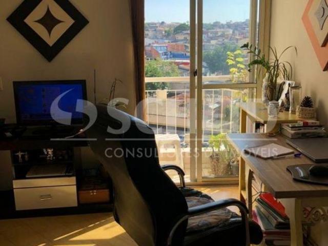 Apartamento com 02 dormitórios à venda na região do Jardim Marajoara